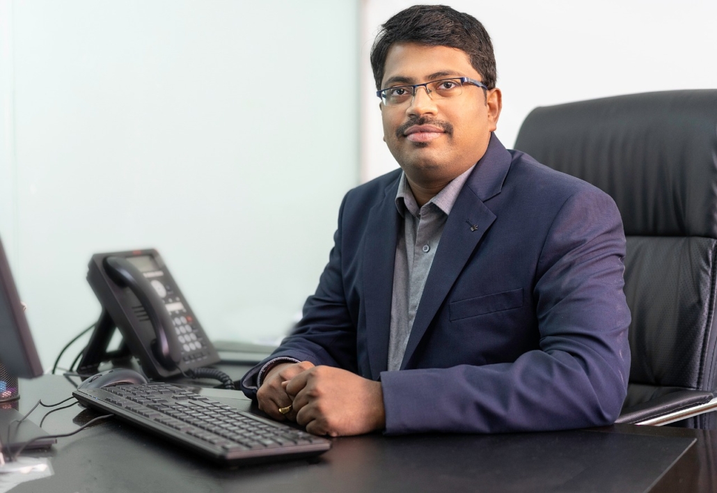 Management Team – ROBTSTONE