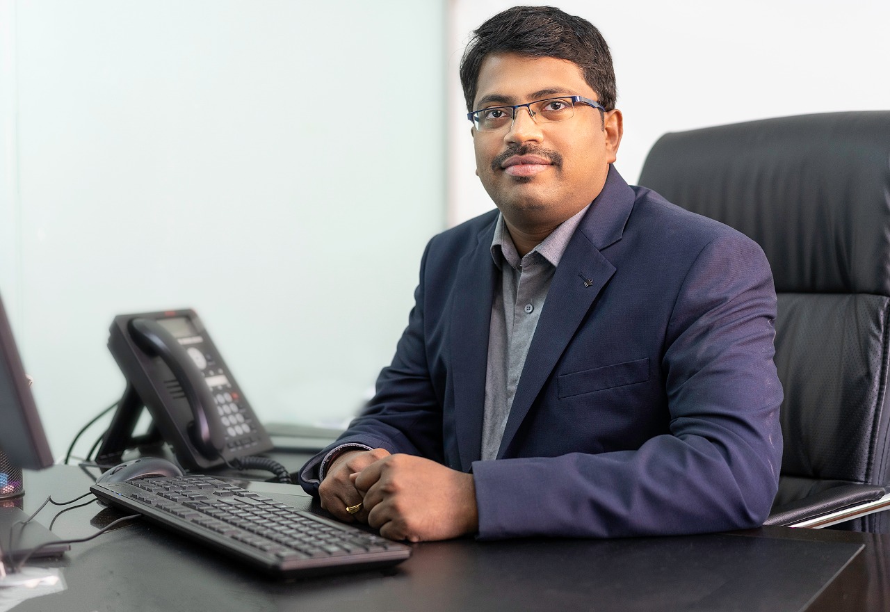 Management Team – ROBTSTONE